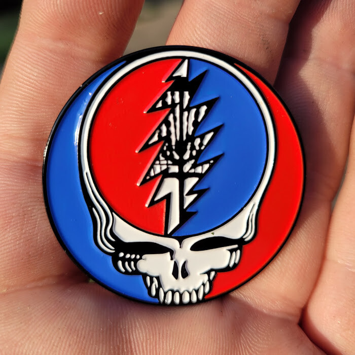 Top Quality Disc Golf Enamel Pin - Strong, detailed swag for your bag ...