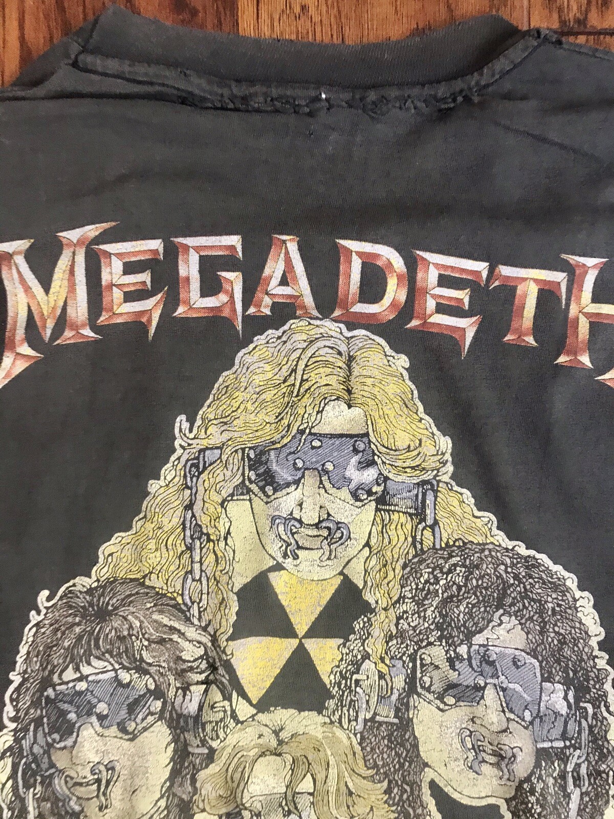 Megadeth Vic Rattlehead Original Vintage Thrashed Des… - Gem