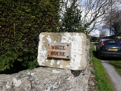 Photo 6x4 White House sign Killerby c2010 | eBay UK