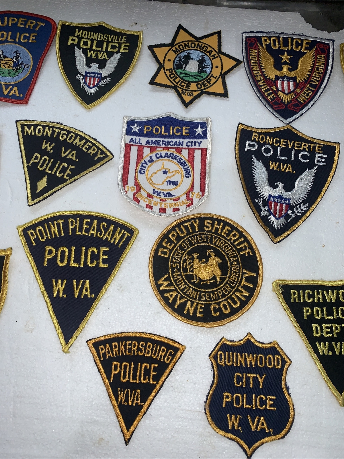VINTAGE lot of (17) DIFFERENT WEST VIRGINIA POLICE patches | eBay