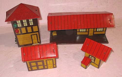 FOUR Postwar Tinplate Train Buildings MARX? Lighted Switch Tower ...