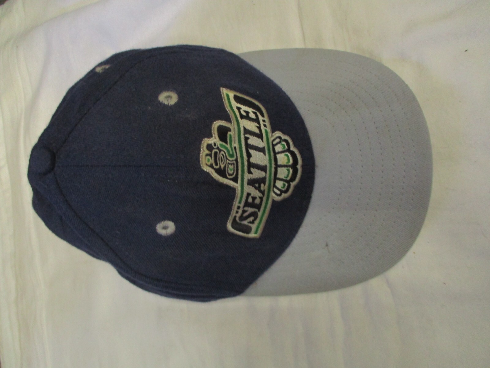 Vintage New Era Seattle Thunderbirds Fitted Hat Cap S… - Gem