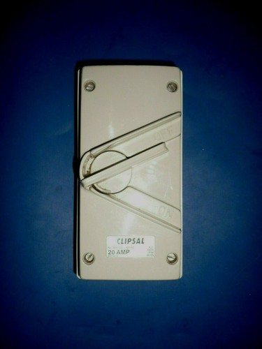 CLIPSAL WHT20 INDUSTRIAL SWITCH 3 PHASE IP56 | eBay Australia