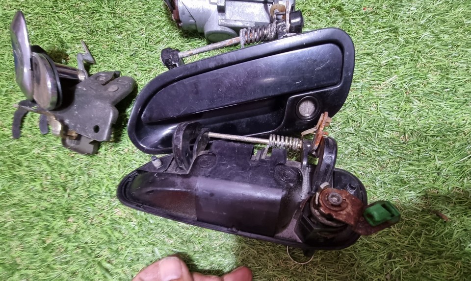 1989-1994 Nissan 240SX S13 OEM Ignition Door Trunk Key Lock Set ...