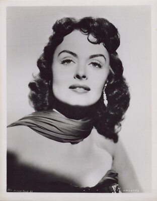 Donna Reed (1950s) 🎬⭐ Beauty Hollywood - Stunning Portrait Vintage ...