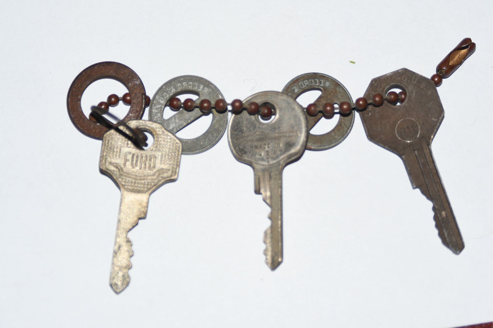 Lot Vtg Briggs & Stratton GM FORD Keys Chrysler Studebaker DCPD Record ...