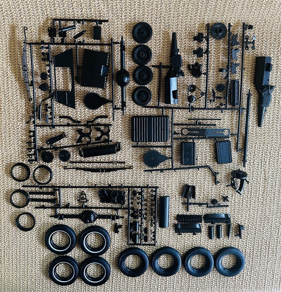 Vintage Renwal Mustang GT Fastback Kit 1:12 Scale | eBay