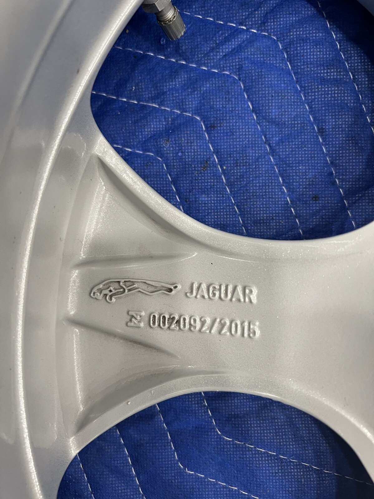 JAGUAR XE WHEELS RIMS 17" SET EXCELLENT CONDITION OEM 2016 2017 2018 ...