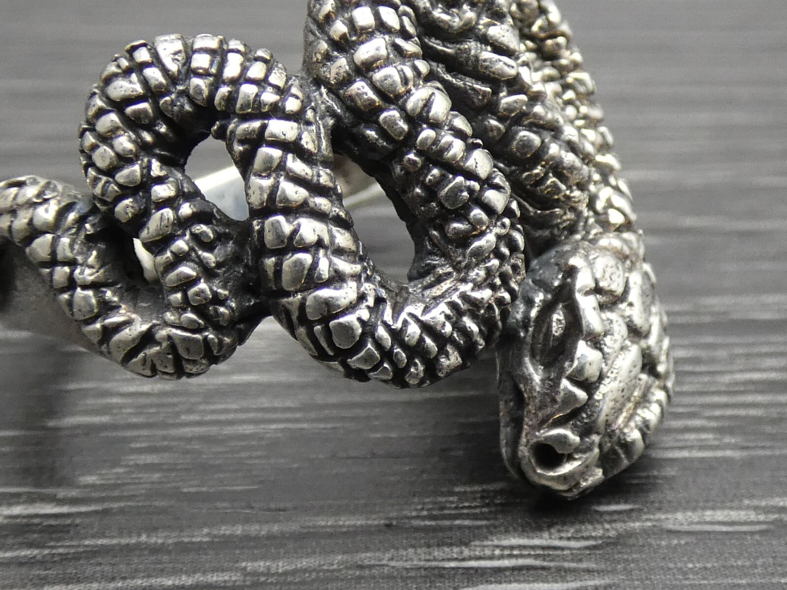 Vintage Sterling Silver Wide Double Viper Rattle Snak… - Gem