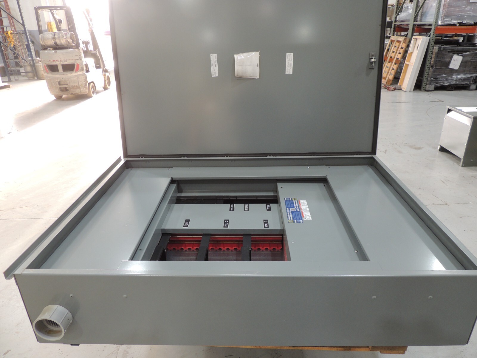 Square D I-Line Panelboard 1200 AMP 480V 3P/4W 30 CIRCUIT 2 RAIL 3 RAIL ...