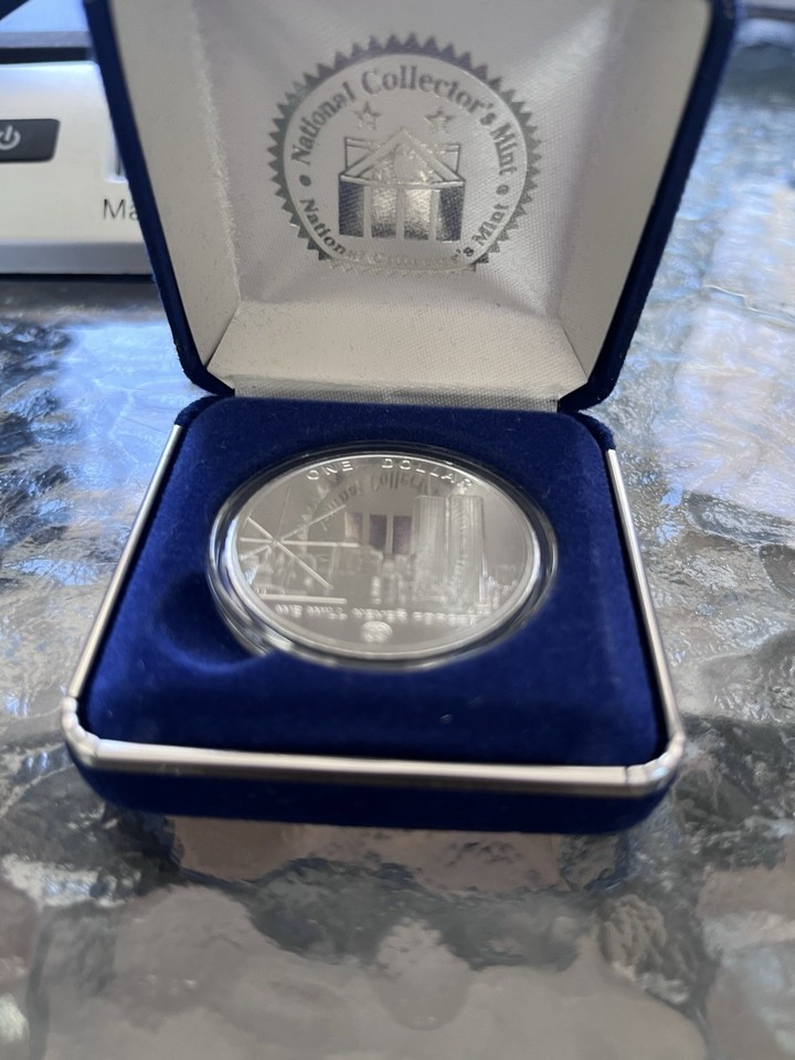 National Collector's Mint Coin Freedom Tower July 4th 2004 *We Will ...