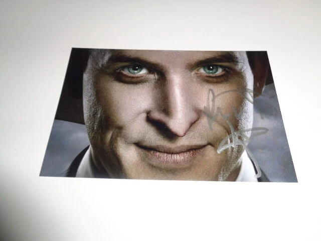 Robin Lord Taylor Accepted