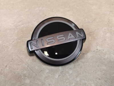 Genuine Nissan Xtrail Grille Badge Lights up version, 628906RM0A | eBay UK