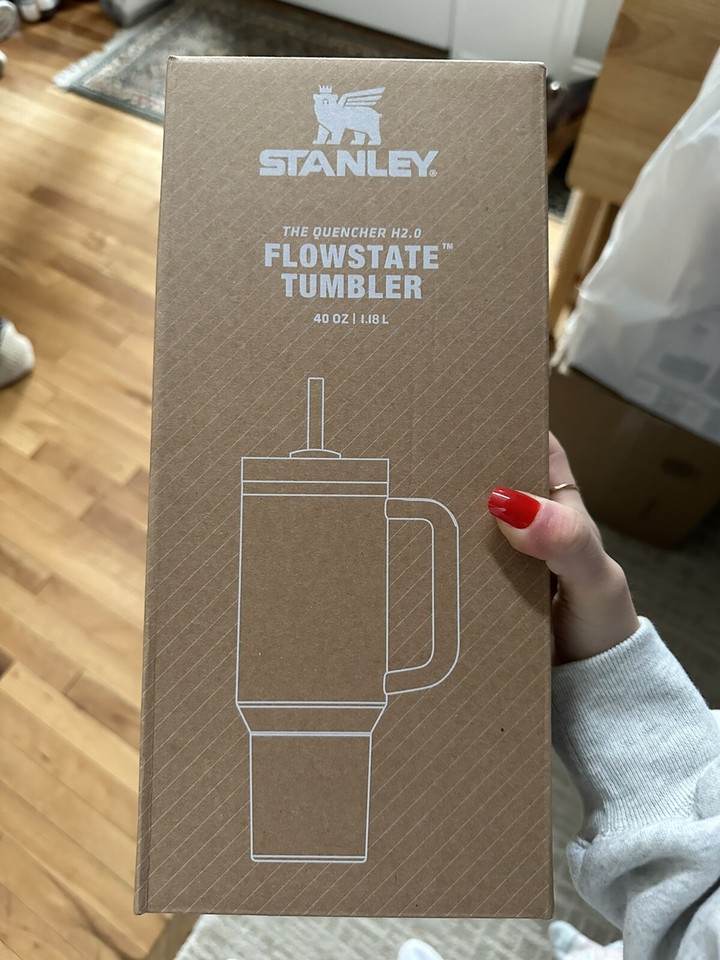 Stanley x Love Shack Fancy Quencher Tumbler 40 OZ Everblooming Rosettes ...