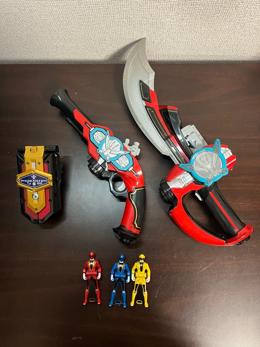 Power Rangers Super Megaforce Weapons