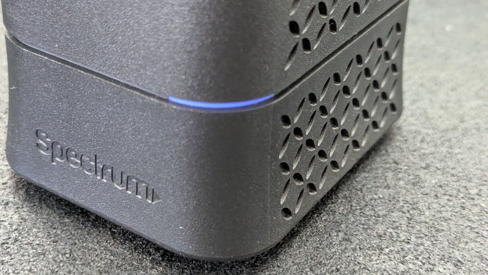 Spectrum Routers SAX1V1S SAX2V1S RAC2V1K - No Power Cord for sale ...