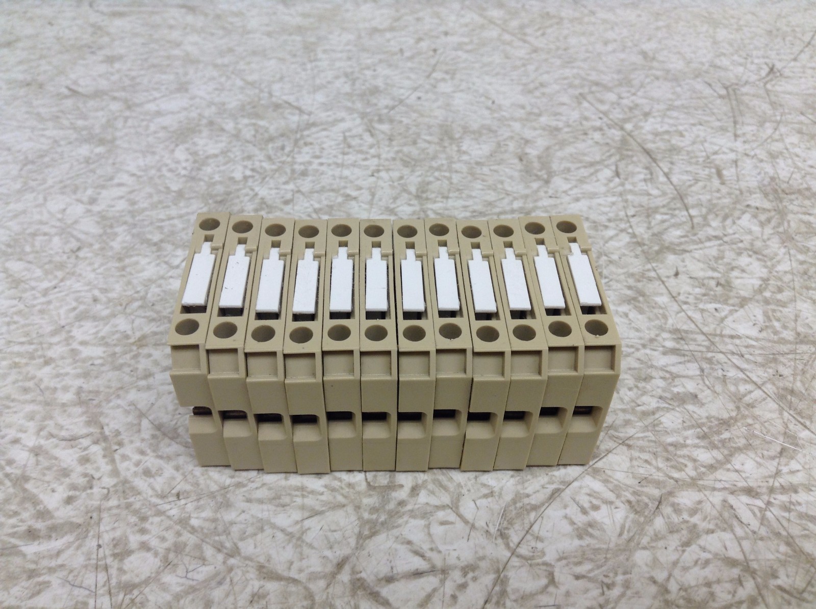 Weidmuller SAKR Tan Din Rail Wire Terminal Lot of 12 | eBay