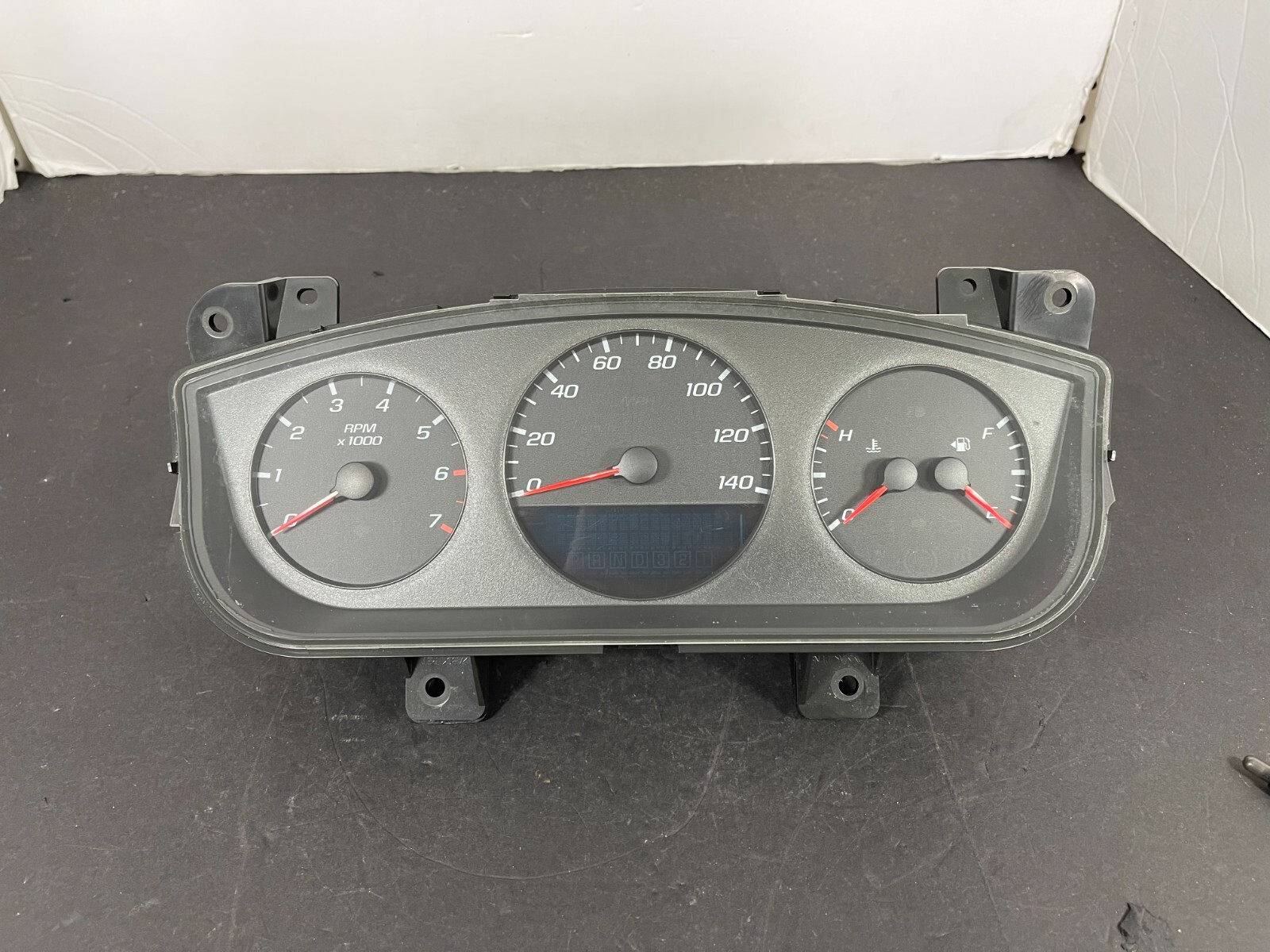 09 - 11 Chevrolet Impala Speedometer Instrument Cluster Dash Gauges ...