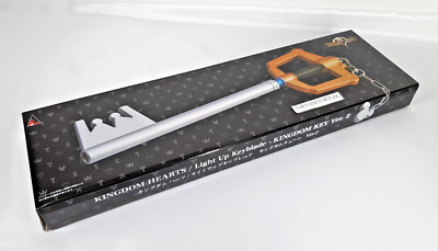 Kingdom Hearts Light-up Keyblade Kingdom Key ver.2 Square Enix 360mm | eBay