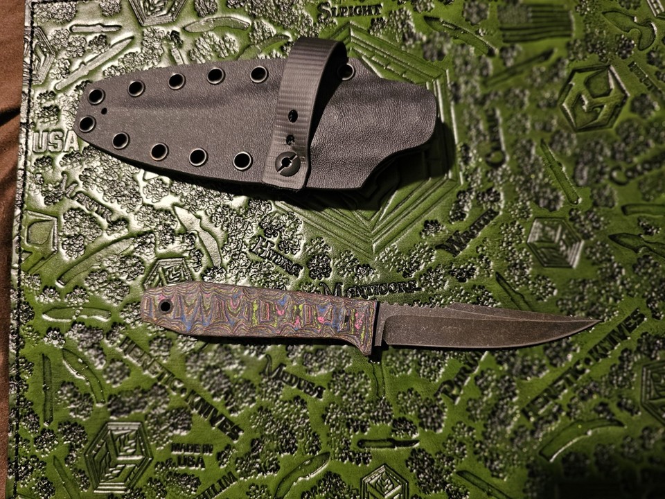 Jason Knight (Master smith Forged in Fire) Mini Coffin 80s Camo Carbon ...