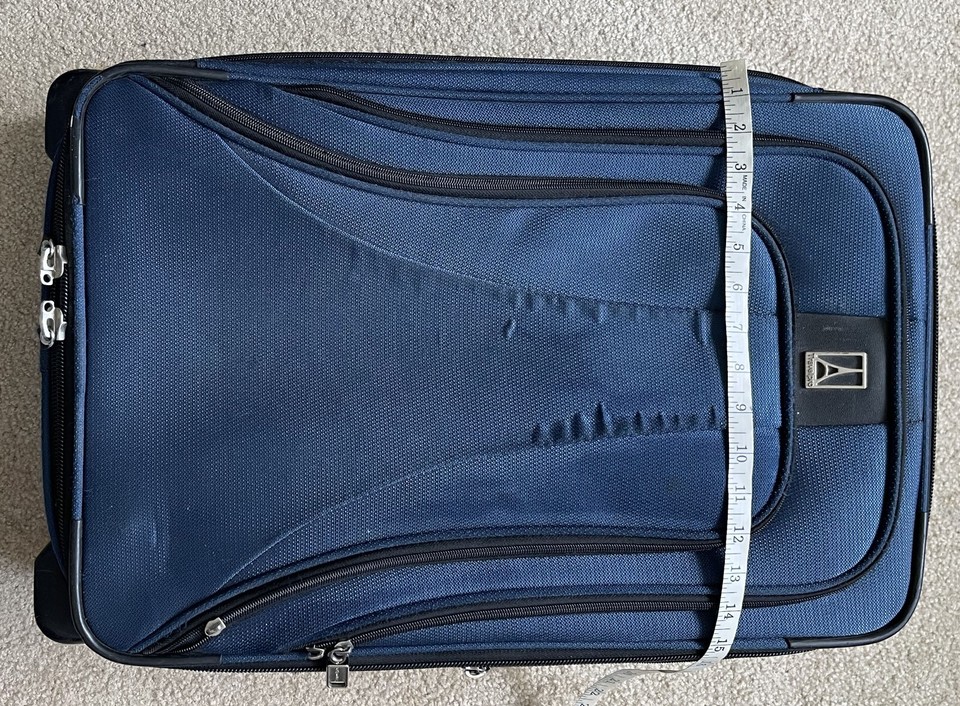 Travelpro Suitcase Luggage Travel Grip Zip Zipper Pull Logo Handle Clip ...