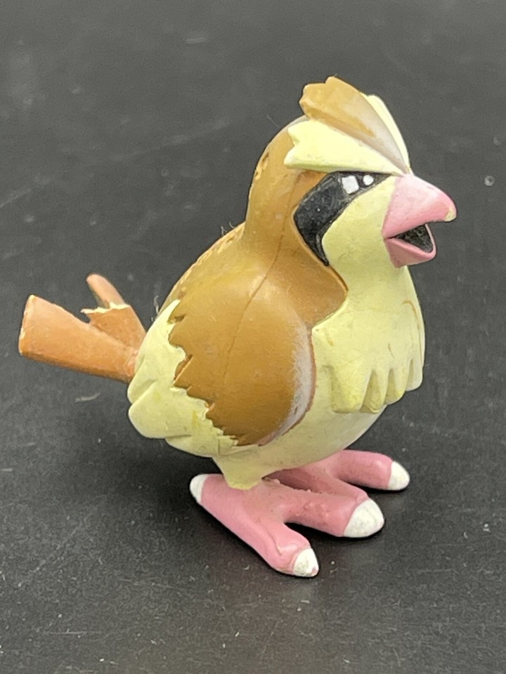 Vintage Pidgeot Pokemon Action Figure Toy TOMY Collectibles Pocket ...