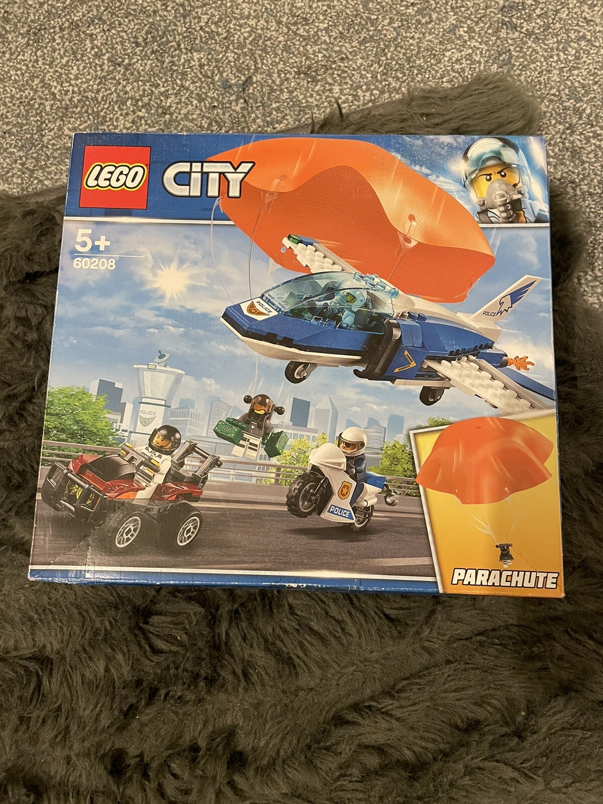 Lego City 60208 Sky Police Arrest Parachute Set - 5+ - Brand New In ...