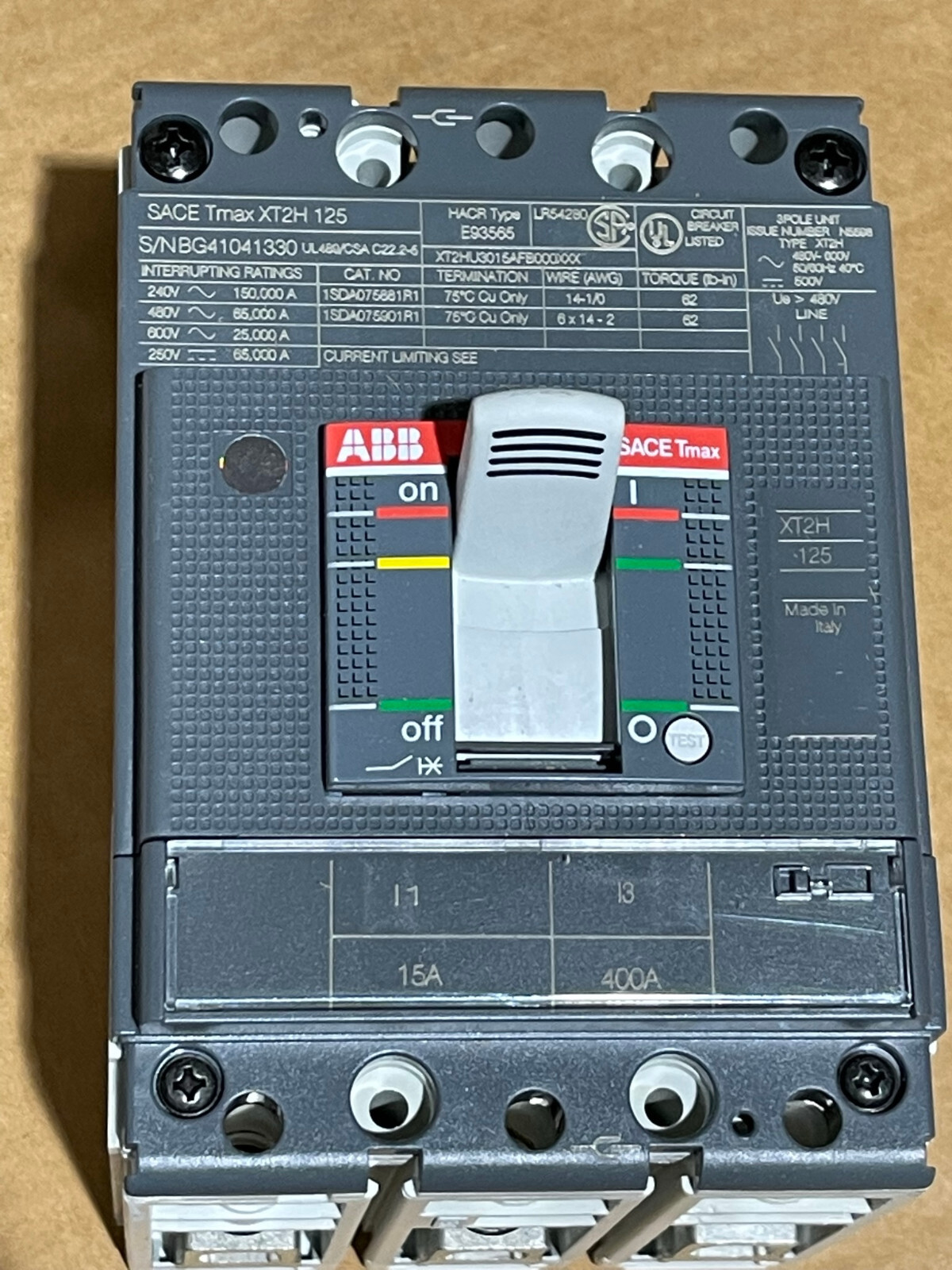 ABB XT2HU3015AFB000XXX SACE TMAX XT2 H 125 XT2H 15 A 3 P CIRCUIT ...