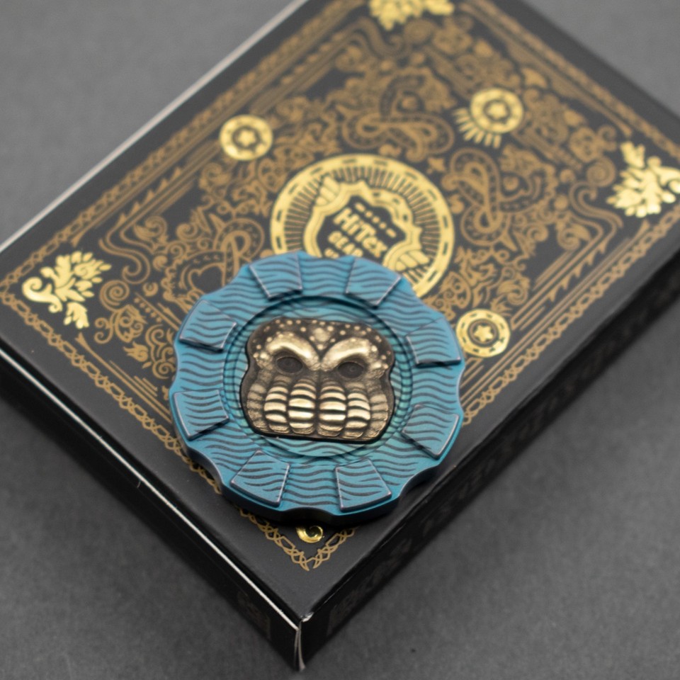 NEW! HiTex x Umberry "Cthulhu" Titanium EDC Chip, 3D Brass Inlay, Teal ...