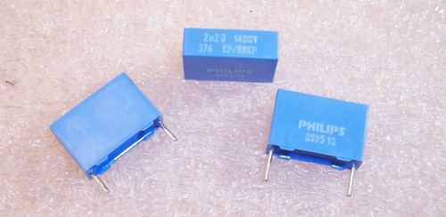 QTY (50) 2200pf 1600V 5% POLYPROPYLENE AC & PULSE FILM CAPACITORS 2222 ...