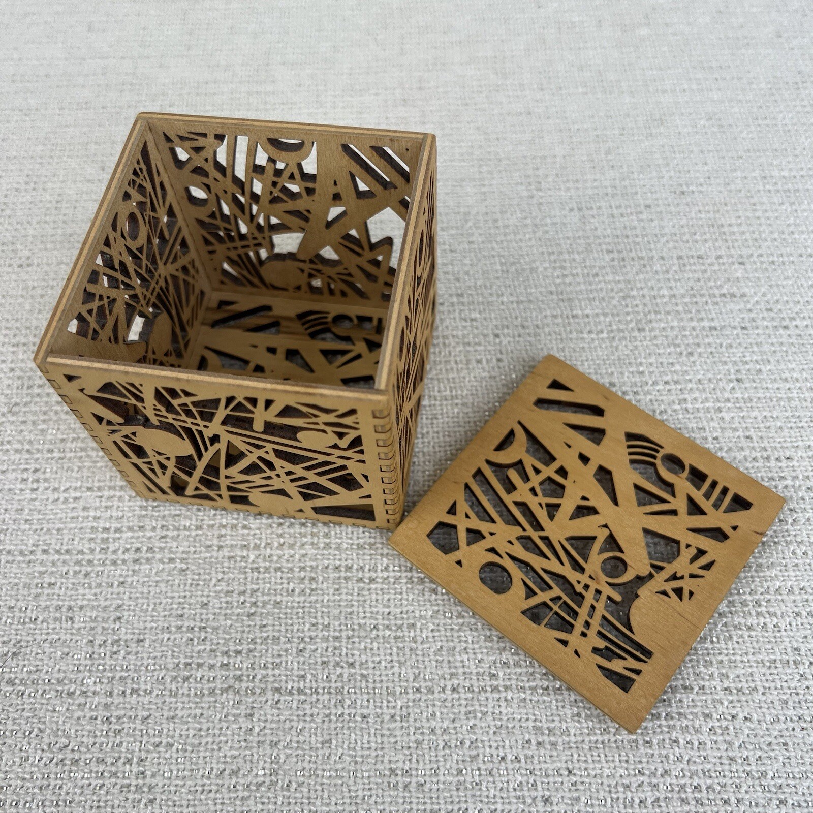 Cedar Street Design Wood Laser Cut Art Stripey Box With Lid Top Retail ...