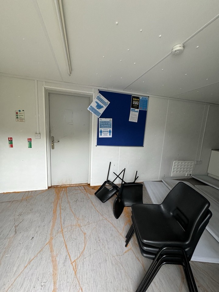 32ft Anti Vandal Site Office Cabin Container Welfare Block, Canteen ...