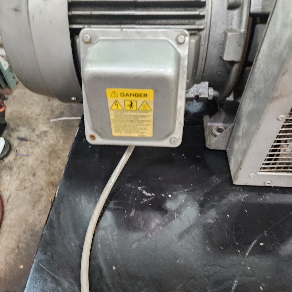 Becker 5HP KVT3.80 Rotary Vane Vacuum Pump Motor #2 48SCFM | eBay