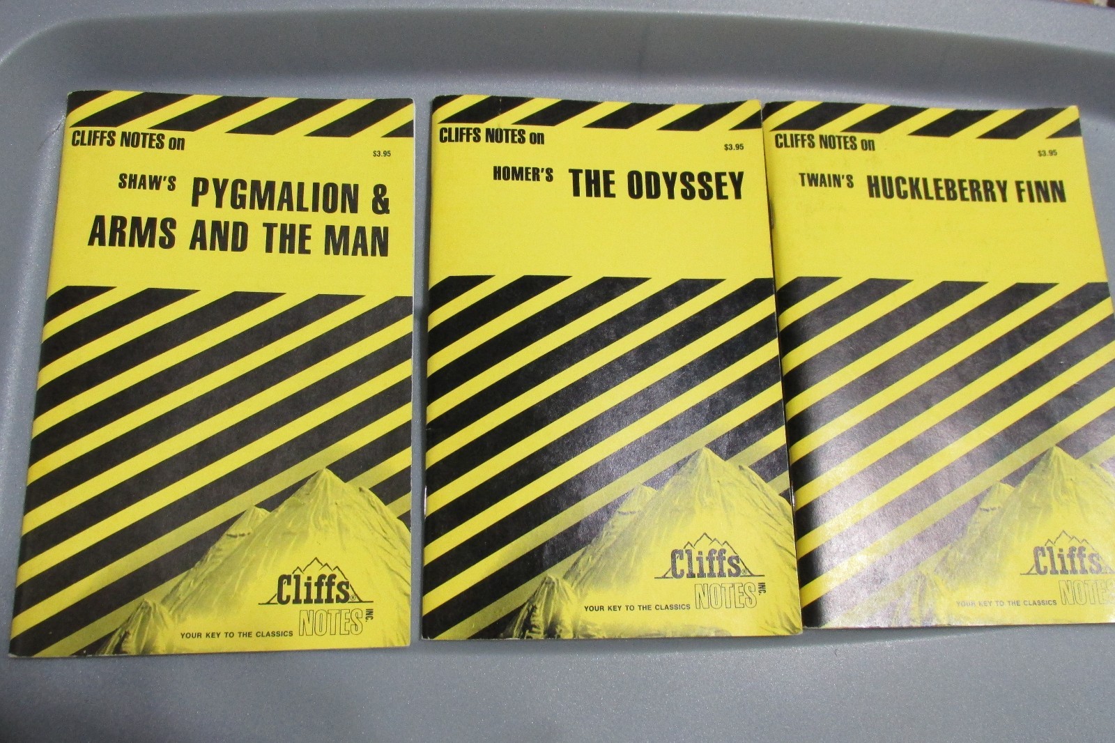 Lot of 9 Cliff Notes Books CLASSICS Homer Twain Dickens London Shaw ...