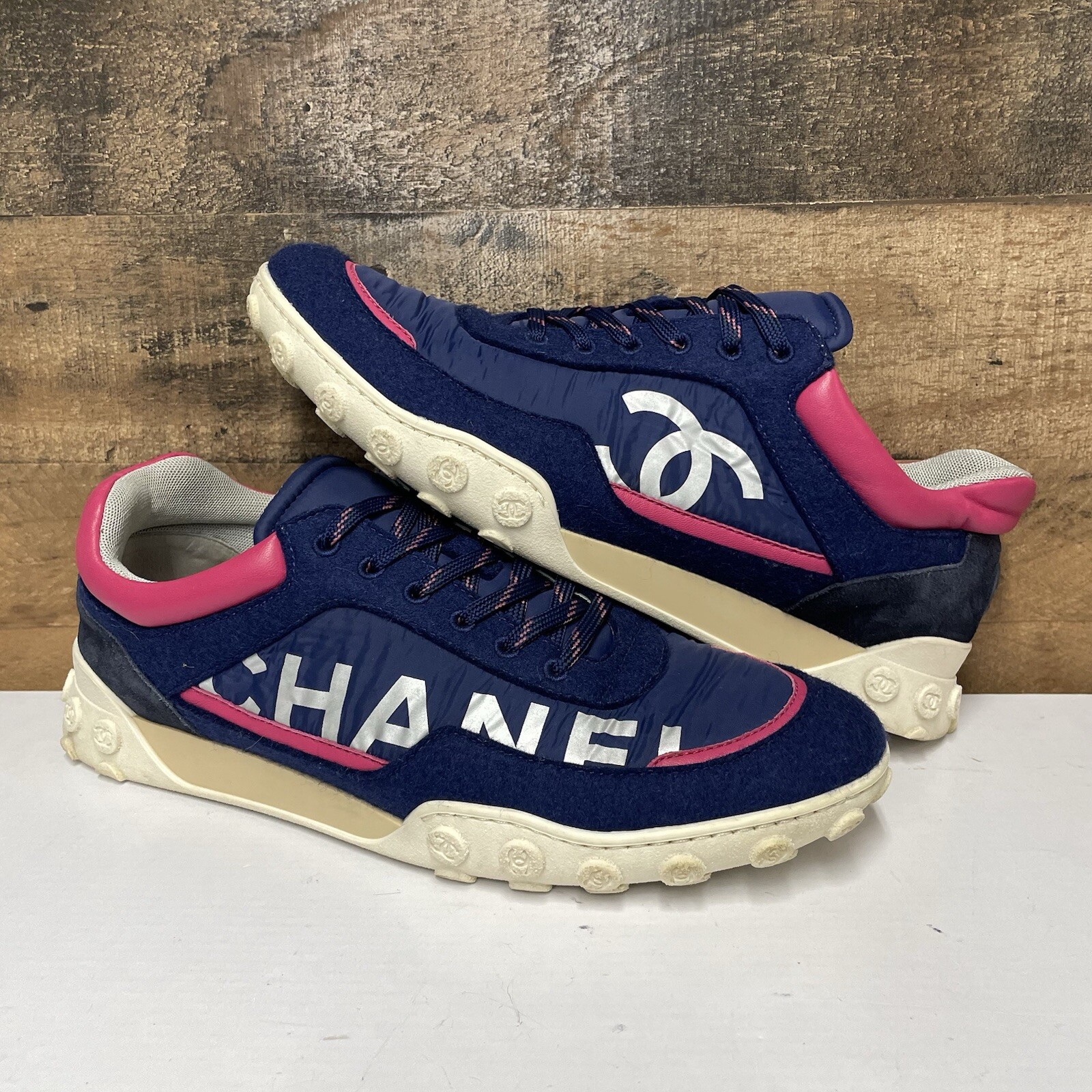 CHANEL Interlocking CC Logo Blue Suede Trainers Sneak… - Gem