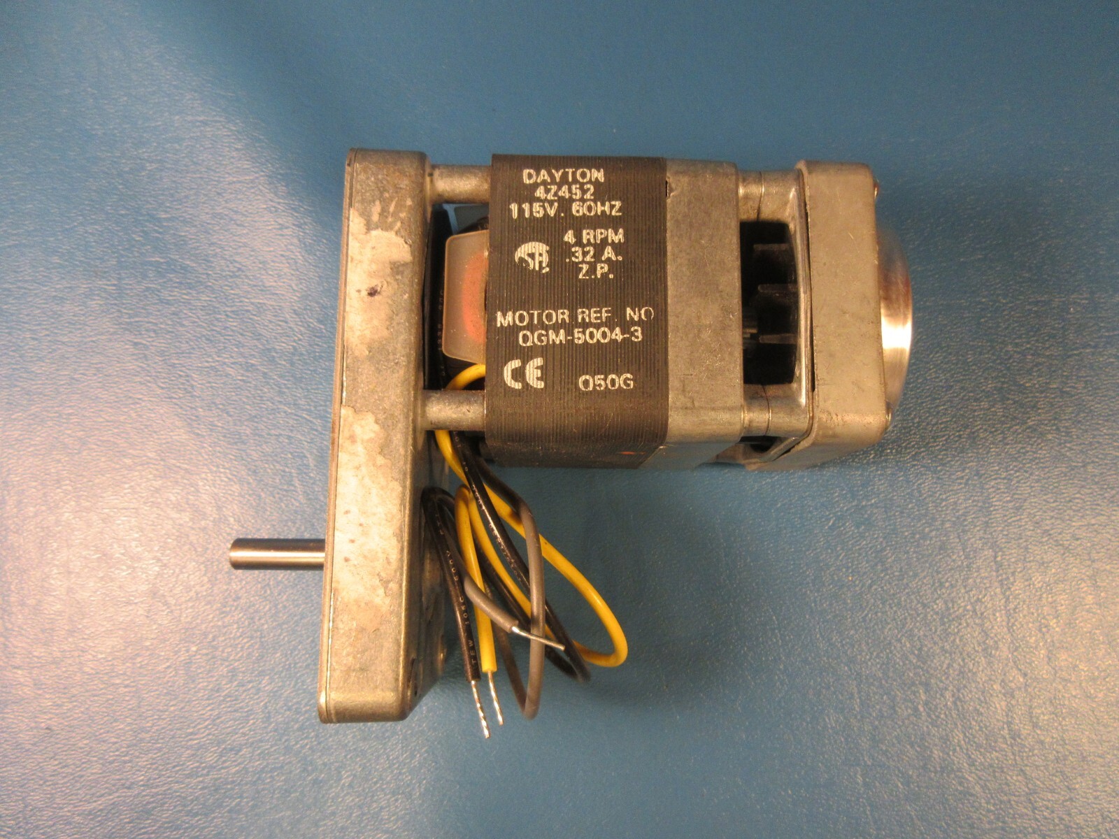 DAYTON 4Z452, DAYTON AC Gearmotor: Parallel, Single Output Shaft, 3 ...
