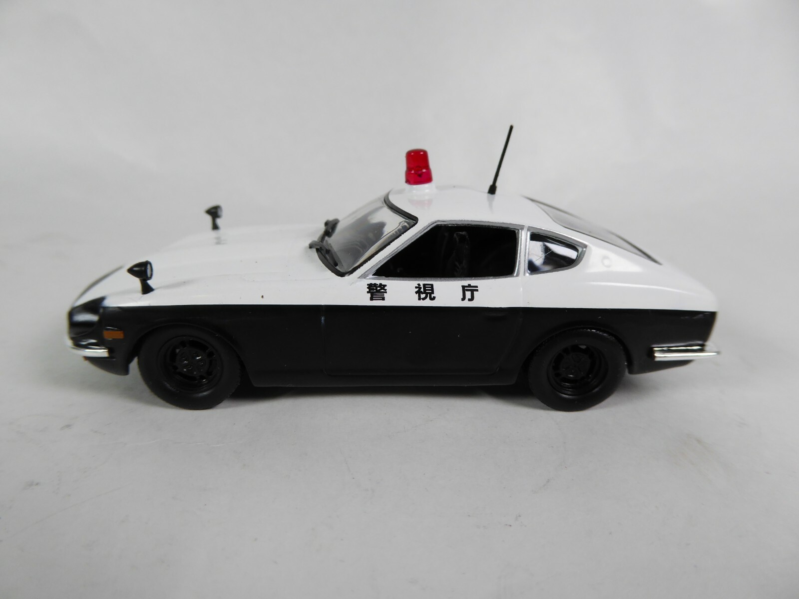Datsun Fairlady 240 Z Japan Police 1:43 - Ist Diecast Model Car PM05 | eBay