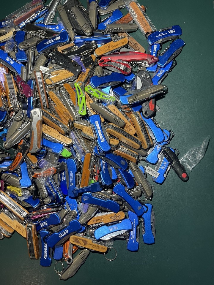 Random Mystery Lot Folding Pocket Knives & Multi-Tools see description ...