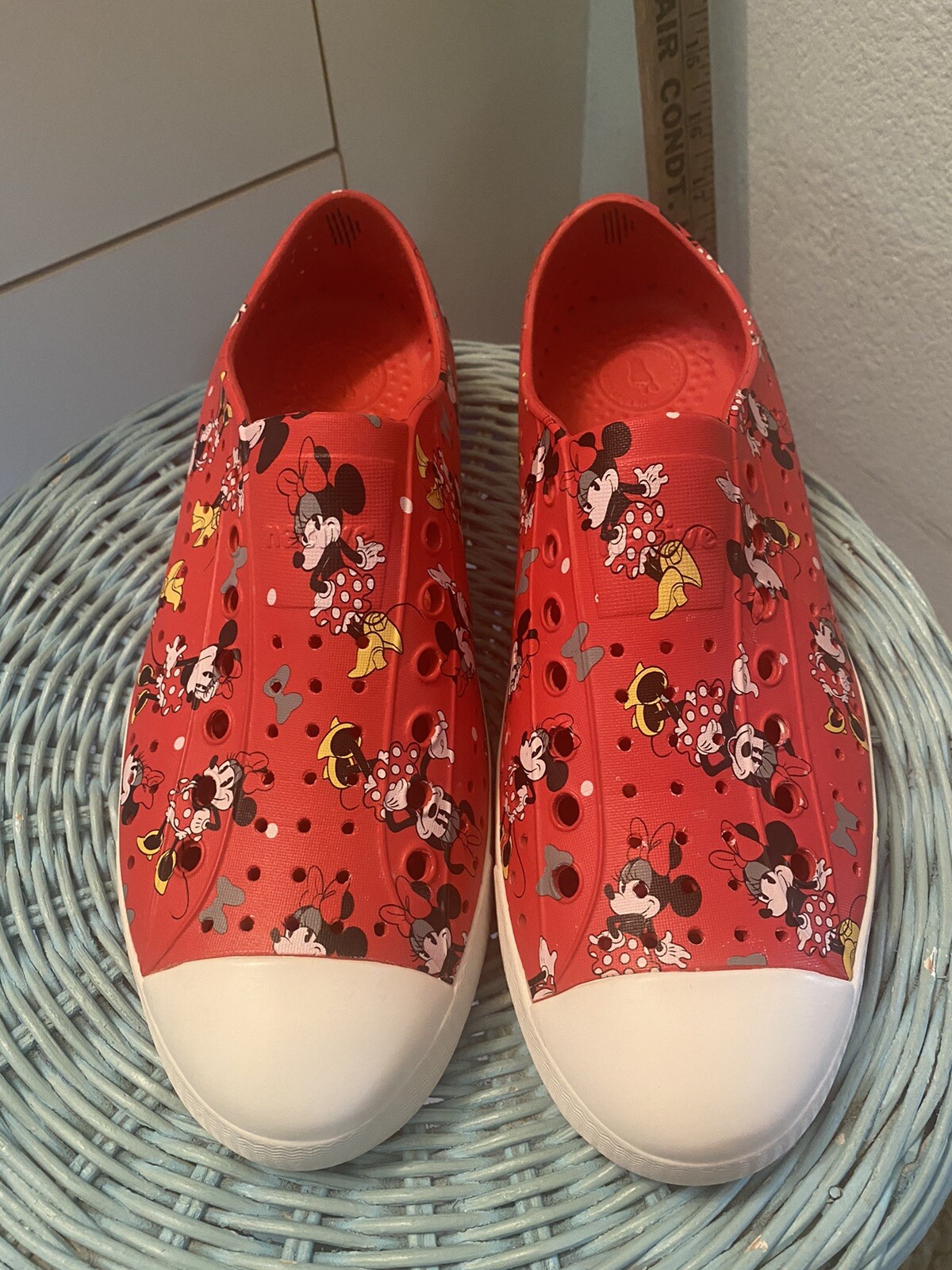 Native Disney Slip-On Minnie Mouse Water Shoes Red Me… - Gem