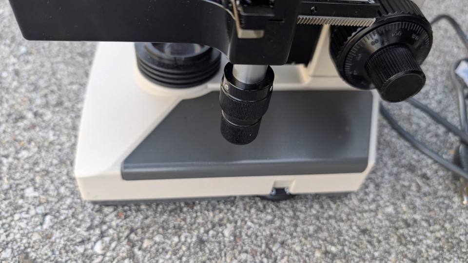 Olympus CHT CH-2 Binocular Laboratory Microscope 10X 40X 100X Objectives | eBay