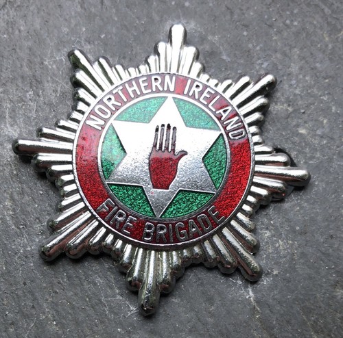 OBSOLETE NORTHERN IRELAND FIRE BRIGADE CAP BADGE. | eBay UK