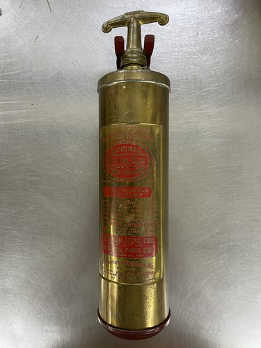 General Quick Aid Fire Guard Brass Fire Extinguisher w/ Mounting ...