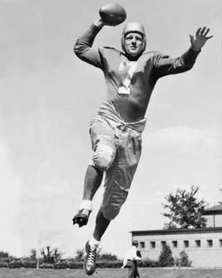 1938 Detroit Lions DUTCH CLARK Glossy 8x10 Photo Football Reprint ...