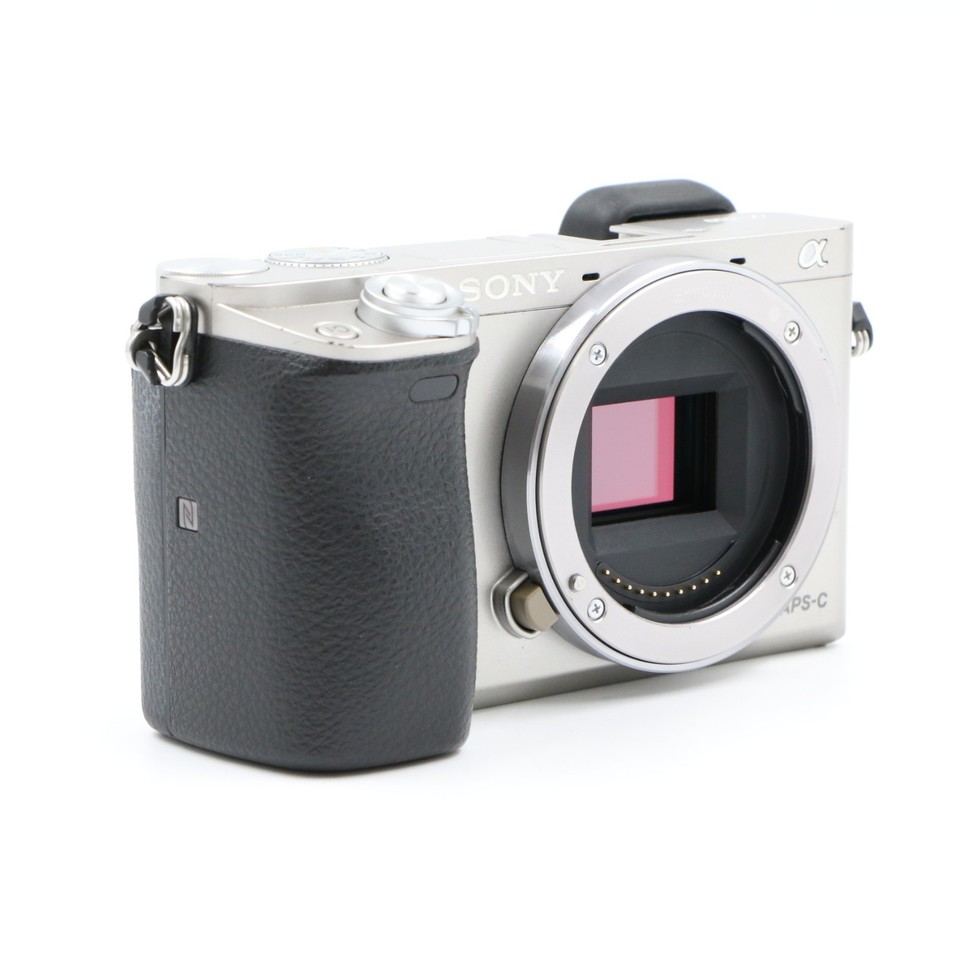 Sony Alpha a6000 ILCE-6000 24.3MP Body Silver Shutter Count: 22380 ...