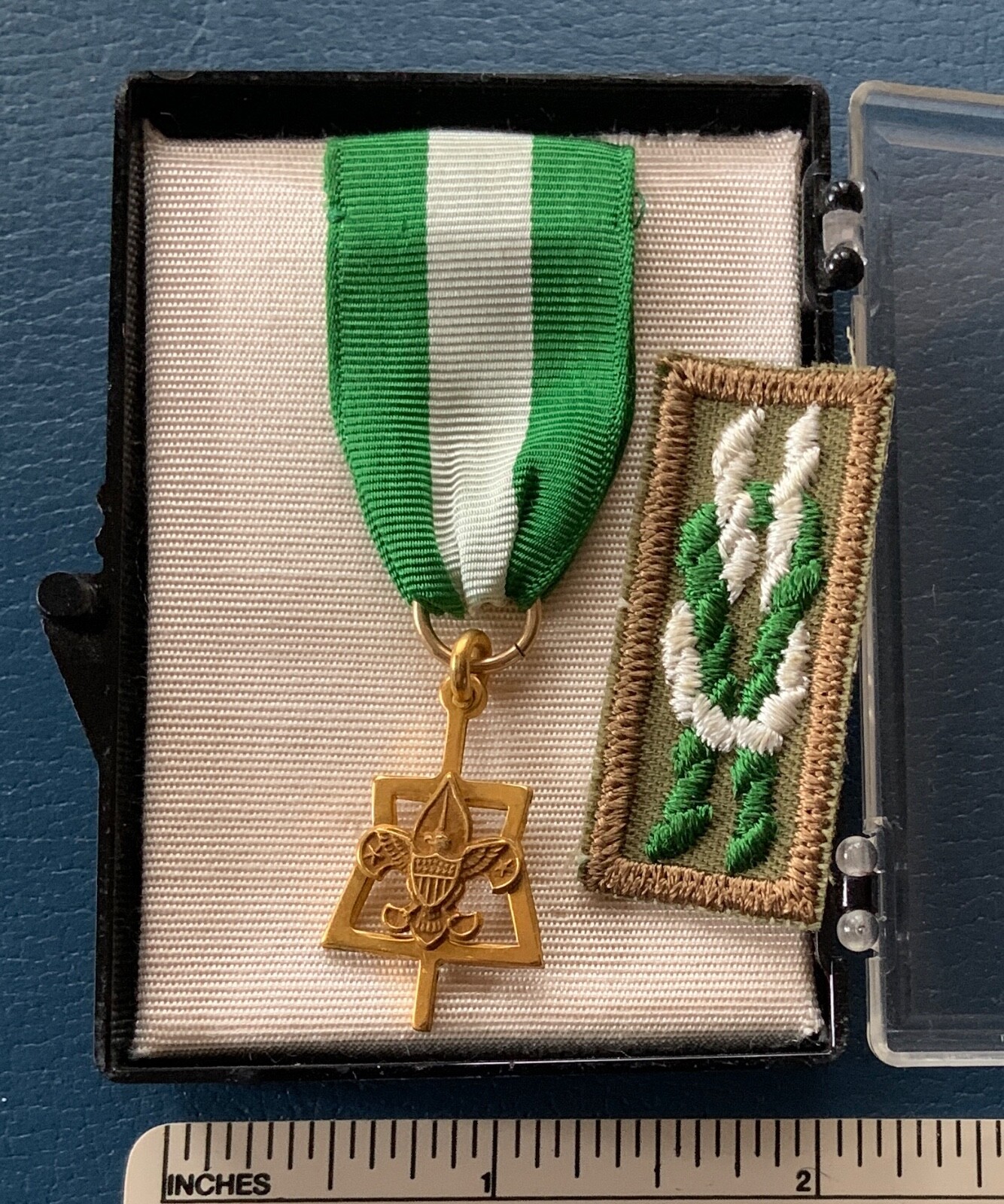 VTG SCOUTERS KEY AWARD Boy Scout Medal PIN & SQUARE KNOT Award Uniform ...