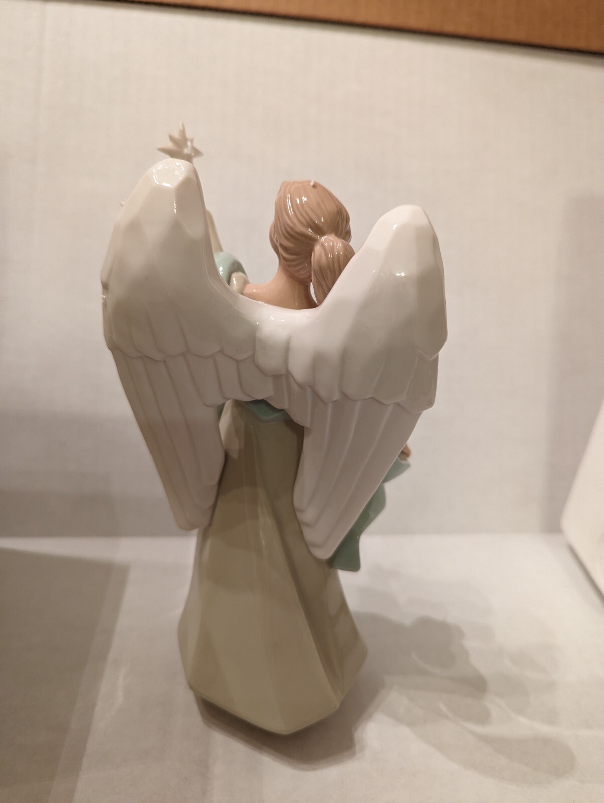 HALLMARK Angel Aurora Hope with Star Porcelain Figurine 8" New in Box ...