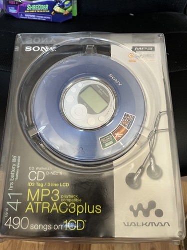 Sony MP3/ATRAC Walkman - Portable CD Player - Blue (D-NE319/LC) VERY ...