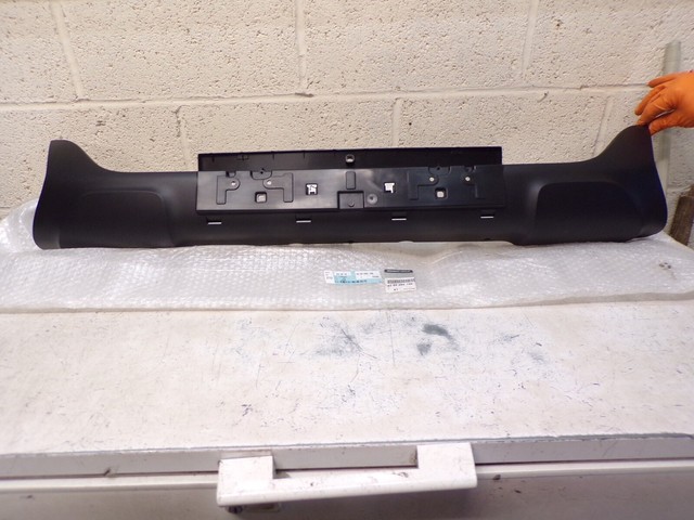 Renault KADJAR 2015 on Front Bumper Spoiler Centre 620268919R for sale ...