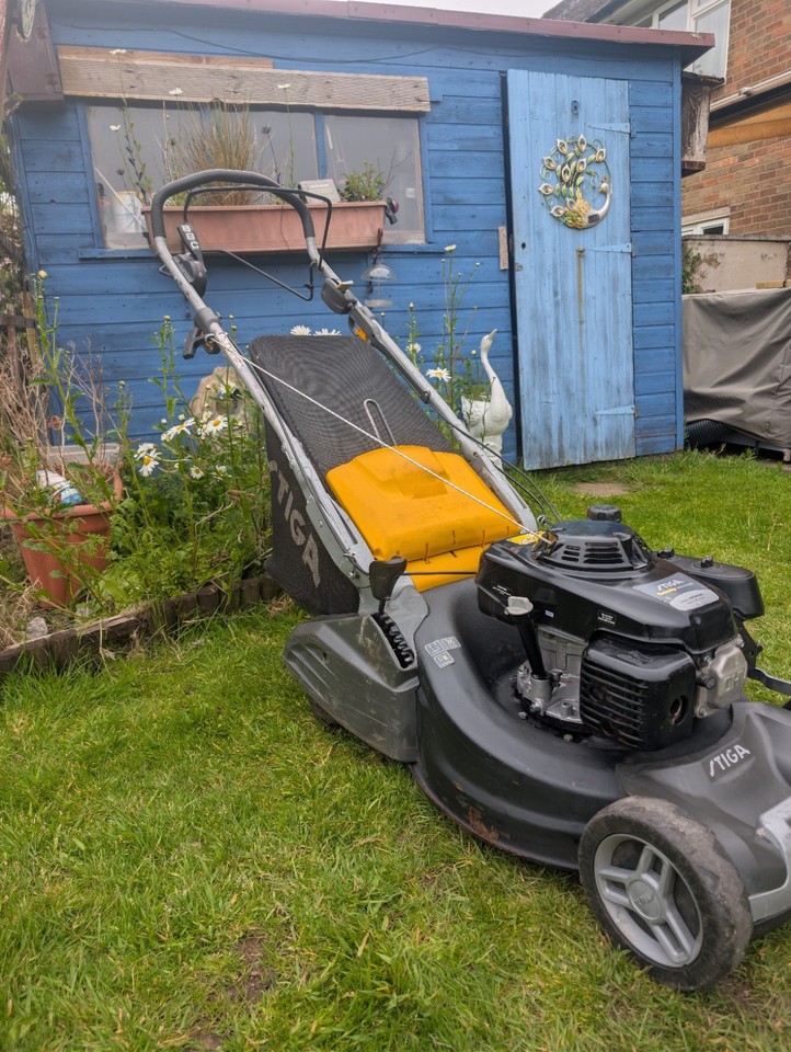 Stiga Twin Clip 55 SRH Self-Propelled Lawnmower BBC | eBay UK