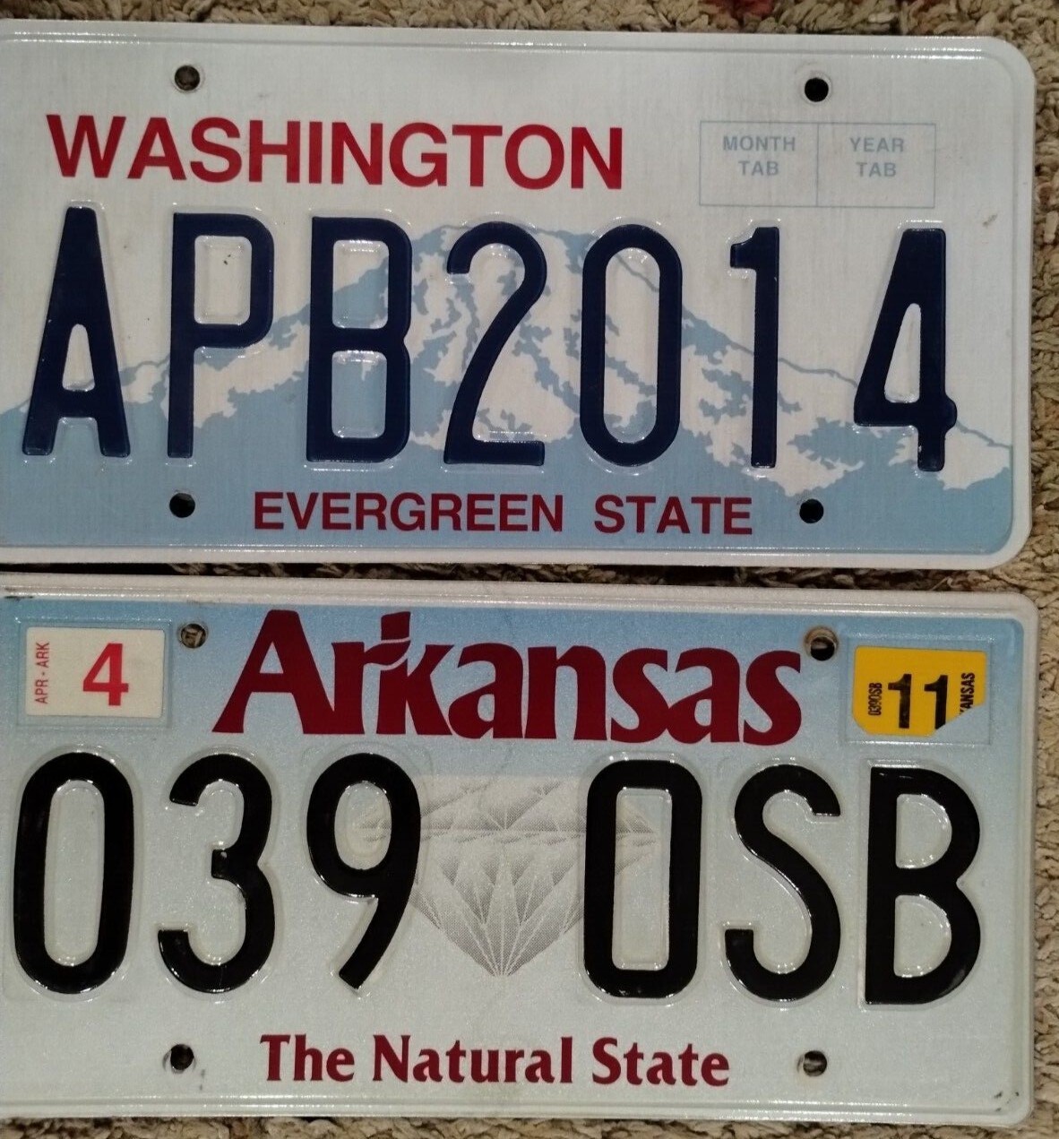 WASHINGTON Blue Mountains License Plate and an Arkansas Diamond Plate ...